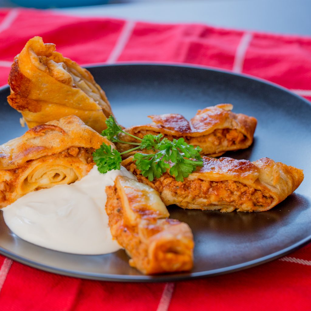 Baked Minced Meat and Mozzarella Crepes - So Delicious