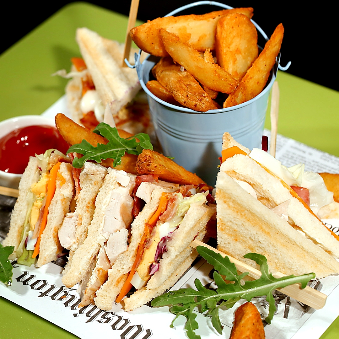 Chicken Club Sandwich | So Delicious